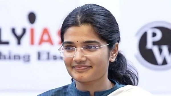 कौन हैं IPS पिता की सलामी पाने वाली IAS बेटी उमा हरथी, 4 बार UPSC में ...