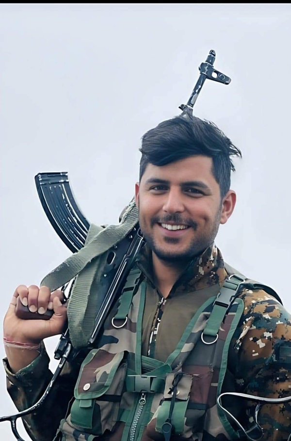 Ajay Singh Naruka: चाचा, मामा के बाद बेटा अजय सिंह नरूका शहीद, परिजन बोले-'अब बहू को भेजेंगे फौज ...