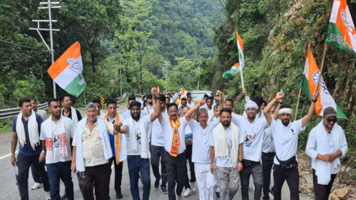 कांग्रेस की पद यात्रा का दूसरा दिन,प्रदेश अध्यक्ष ने फिर पूछा-केदारनाथ ...