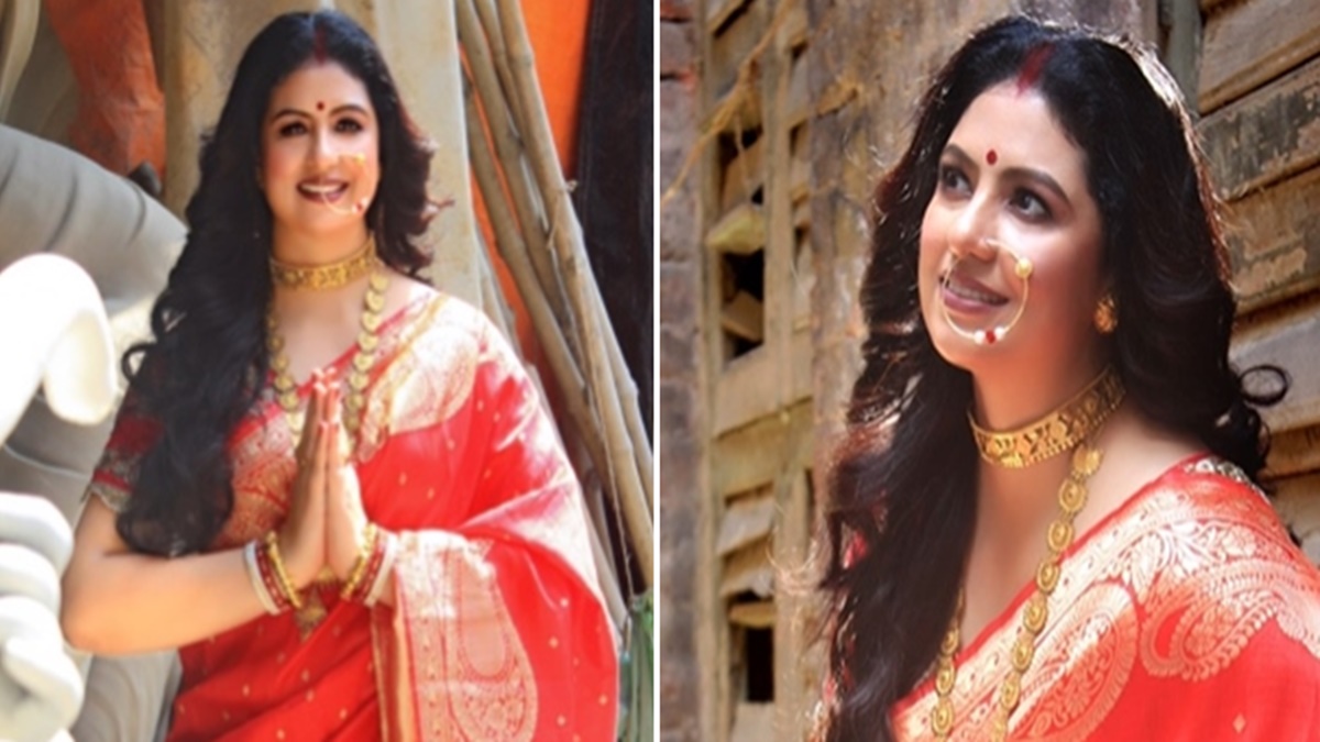 हसीन जहां ने लाल साड़ी में मनाई कृष्ण जन्माष्टमी! अल्लाह का डर दिखाकर ...