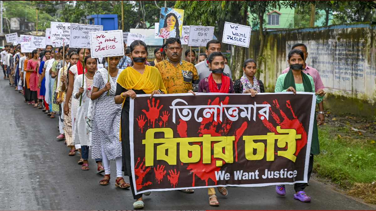 Kolkata Doctor Case: कैसे ममता बनर्जी सरकार के खिलाफ एकजुट हुआ सारा देश ...