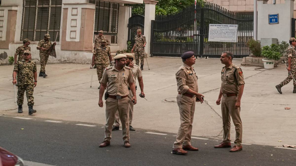 Delhi Drug Gang Busted: दिल्ली में इंटरनेशनल ड्रग गिरोह का भंडाफोड़ ...