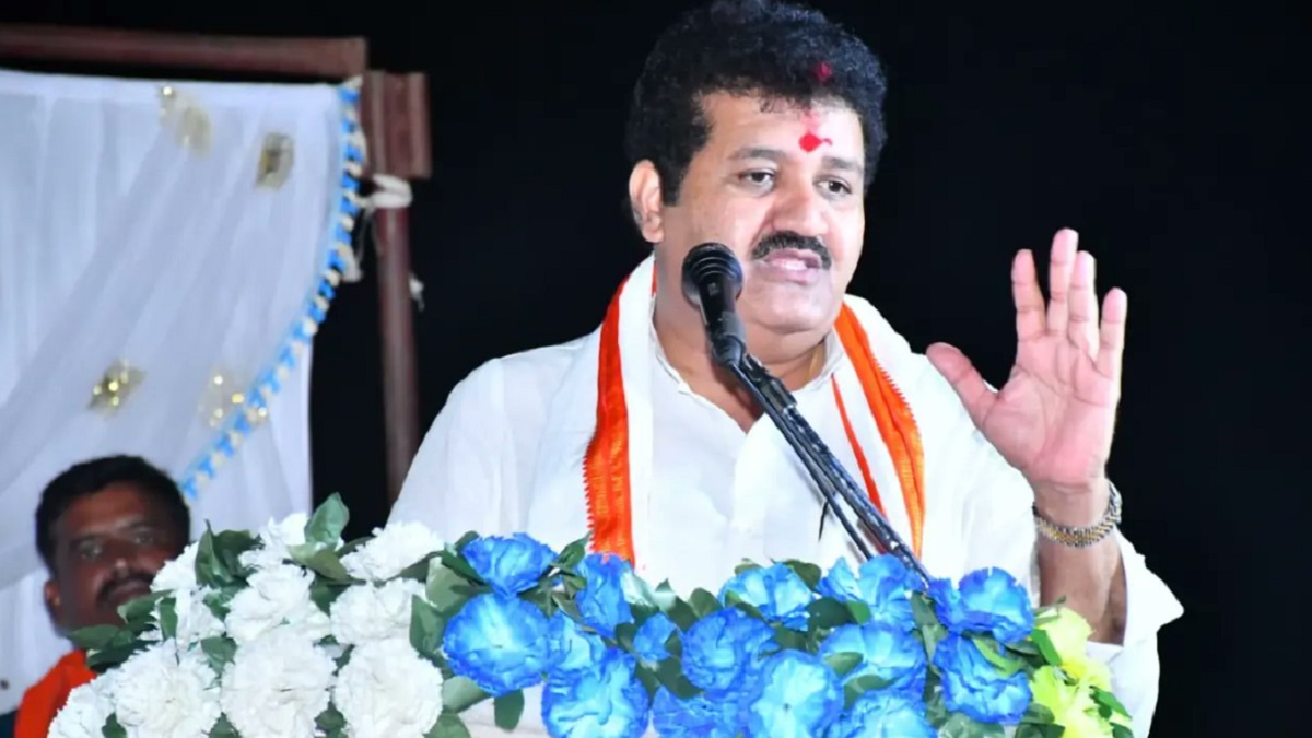 Sanjay Rathod Accident: महाराष्ट्र के मंत्री संजय राठौड़ की कार का ...