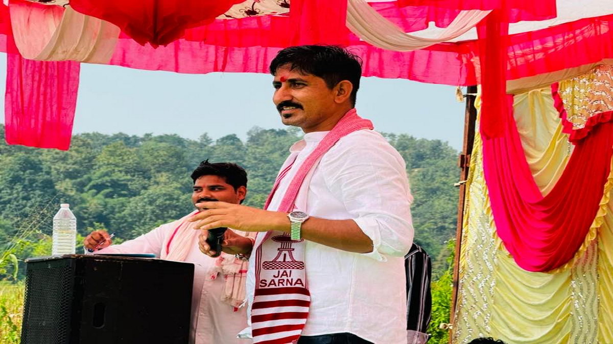 MP राजकुमार रोत का राजपरिवार के समरोह में भील समुदाय की उपेक्षा का आरोप, कहा-'मेवाड़ के इतिहास ...