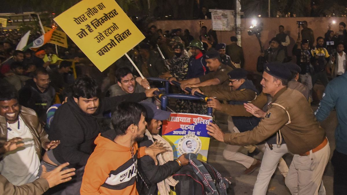 BPSC Exam Protest: बिहार में पिछले पांच सालों में हुए 400 छात्र ...