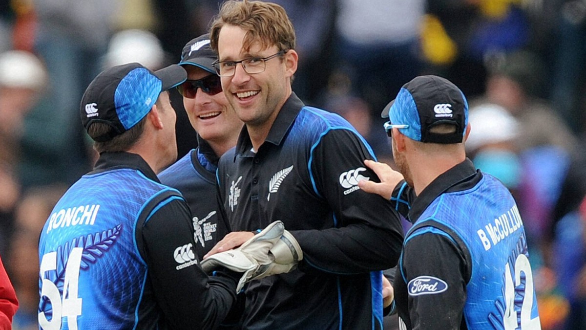 महज 21 साल में Daniel Vettori ने बना दिया था वर्ल्ड रिकॉर्ड, बच्चा कह ...
