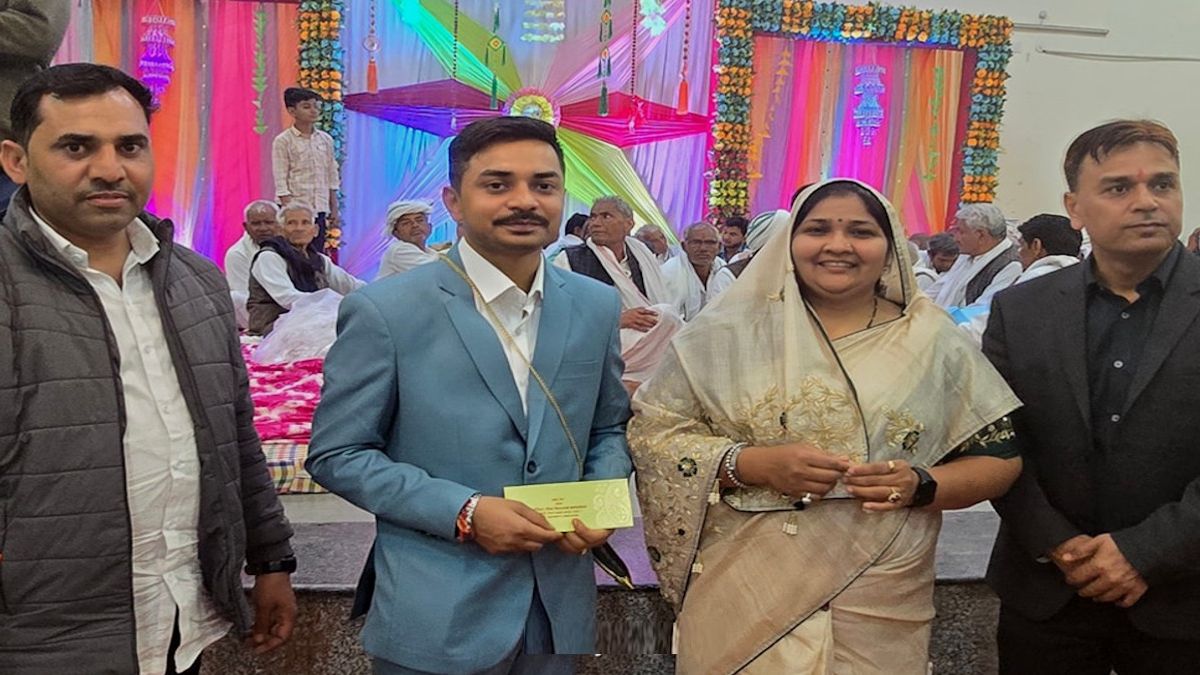 IAS-IPS Marriage: राजस्‍थान में आईएएस भारती मीणा व आईपीएस राजकुमार मीणा ...