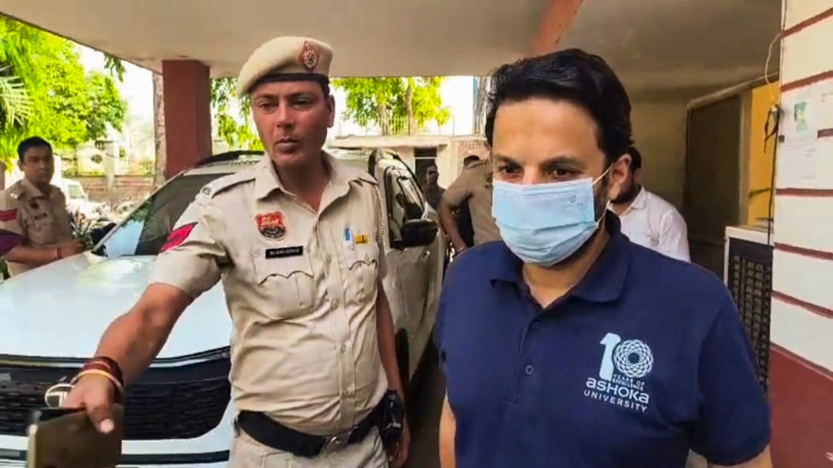 Ali Khan Mahmudabad को सुप्रीम कोर्ट से मिली अंतरिम जमानत, सोशल मीडिया ...