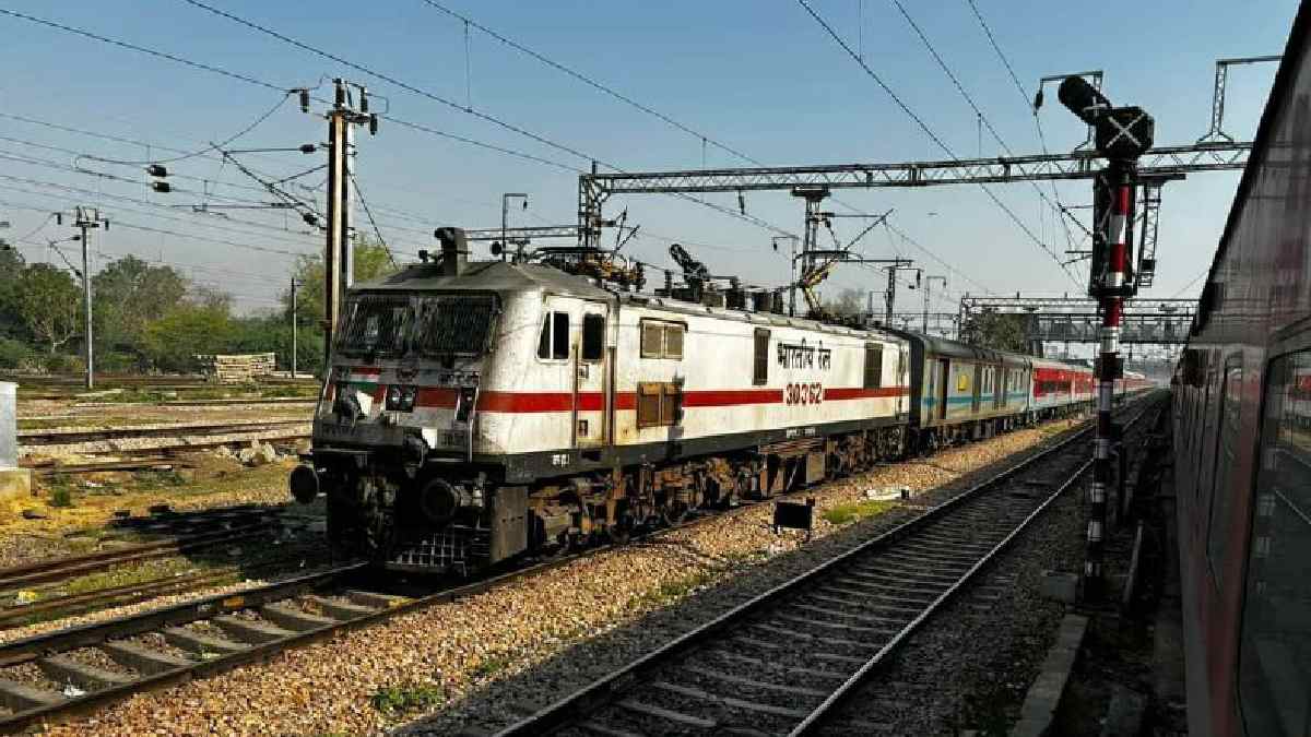 Diverted Trains List: बुढ़वल गोंडा तीसरी लाइन निर्माण कार्य के चलते ...