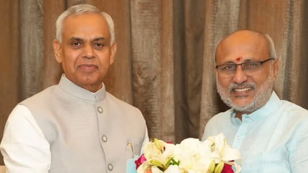 कौन हैं आचार्य देवव्रत? सीपी राधाकृष्‍णन के बाद बने महाराष्‍ट्र के नए ...