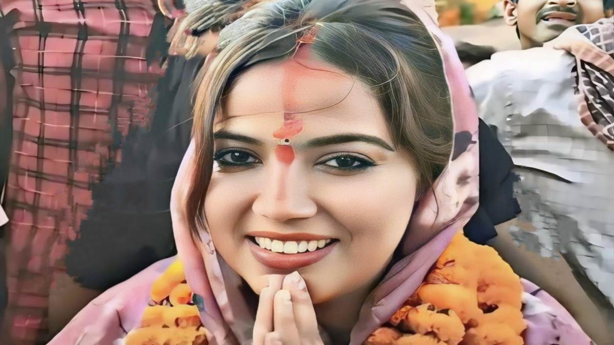 Jyoti Singh: 'जो पति की नहीं वो किसी की नहीं', पवन सिंह की बीवी ज्योति ने काराकाट से भरा नामांकन ...