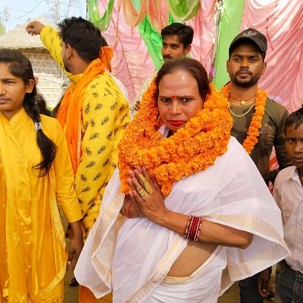 Bihar Election 2025: कौन है प्रीति किन्नर? जिन्हें प्रशांत किशोर ने ...