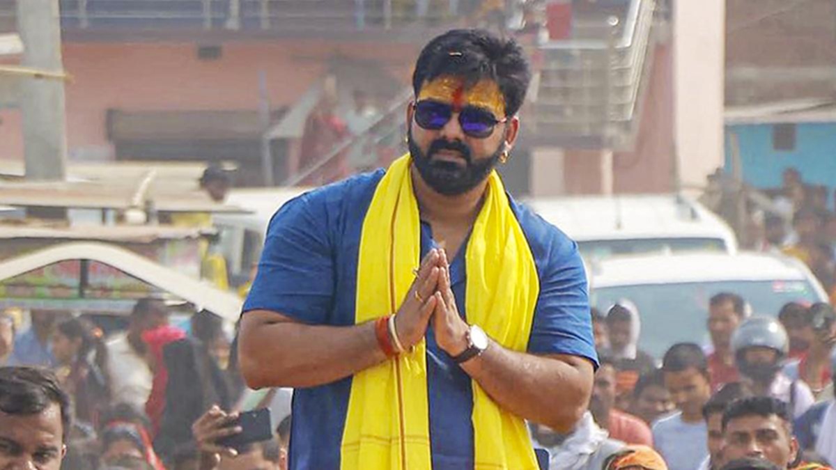 Bihar Phase 1 Voting: भोजपुरी सिंगर पवन सिंह ने डाला वोट, जनता से की ...