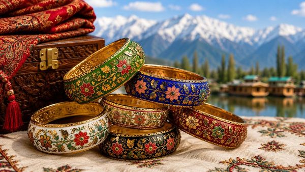 Kashmiri Bangles: एथनिक आउटफिट्स में चार चांद लगा देंगे ये 8 हसीन ...