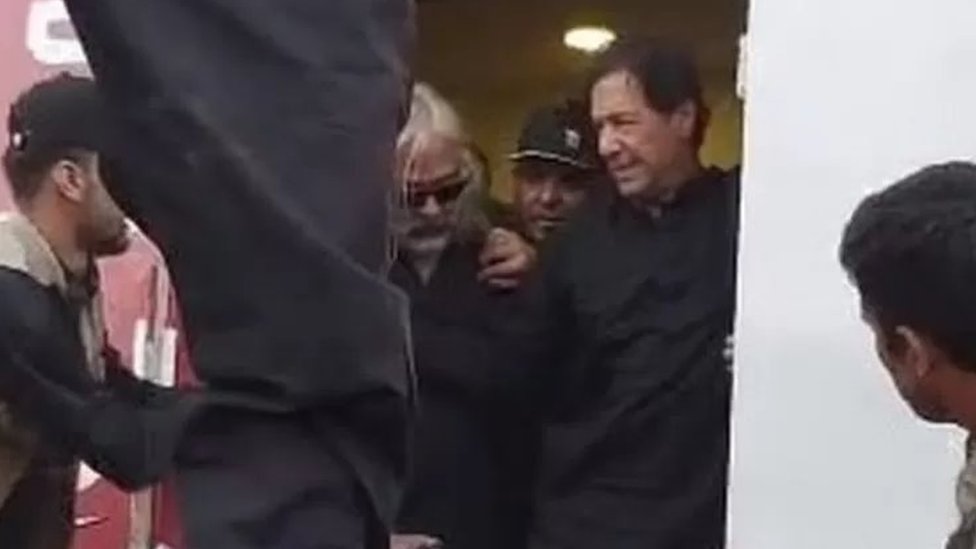 इमरान ख़ान पर जानलेवा हमला करने वाला नवीद अहमद कौन है? | Who is Naveed ...