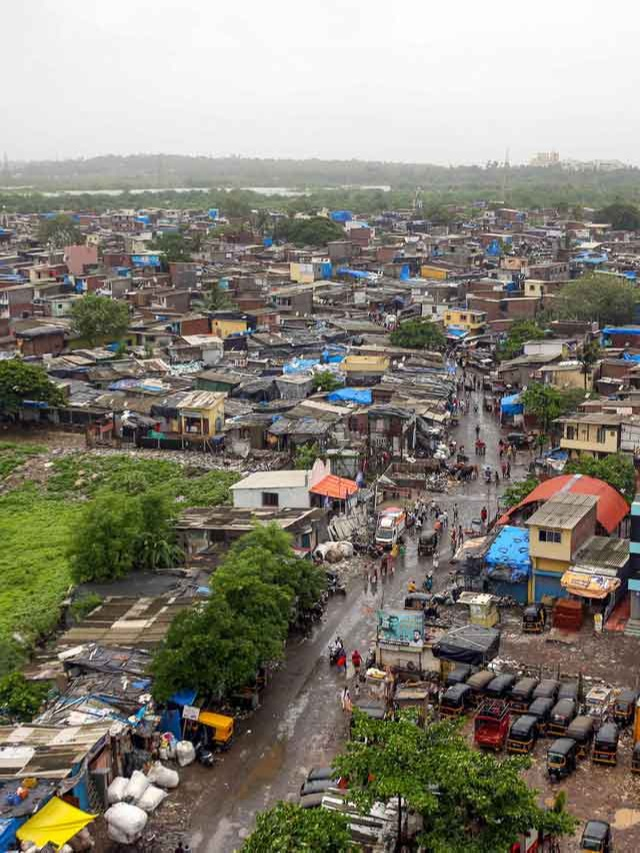Monsoon rains: BMC issues 'Danger' alert for those residing on slopes