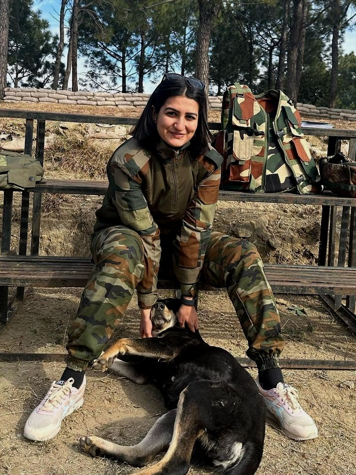 IAS Ishita Rathi क्यों बन गईं फौजी! IAS Ishita Rathi क्यों बन गईं फौजी!