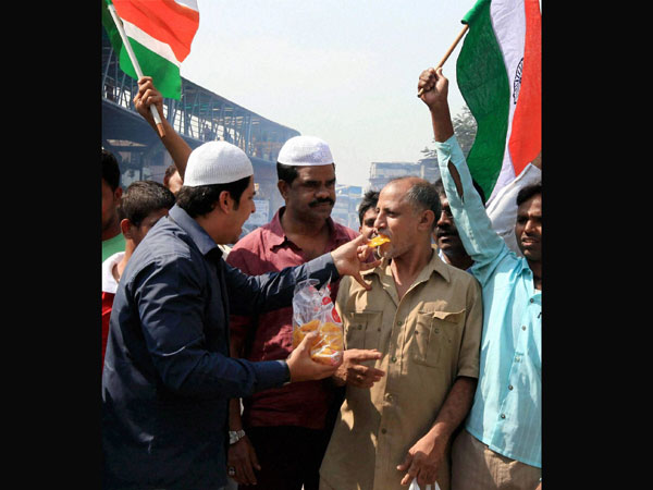 Ajmal Kasab Hanged | India Celebrates Diwali Again | See Pictures ...