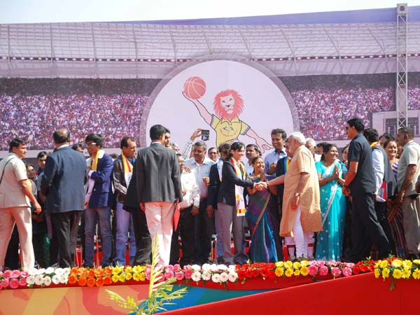 Narendra Modi | Athletes in Gujarat | Khel Mahakumbh Inaugurated ...