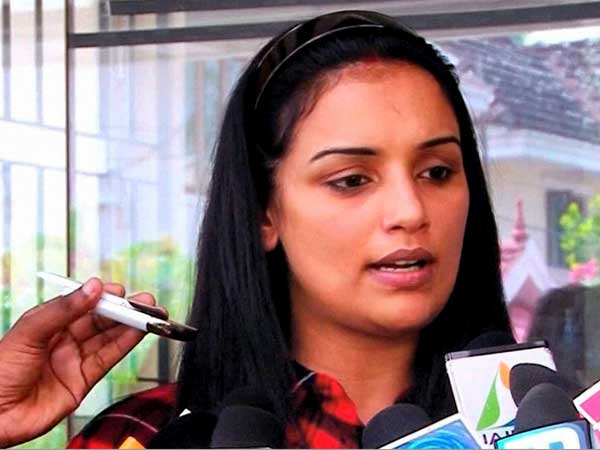 Kurup caused me tension and insult: Swetha Menon - Oneindia News