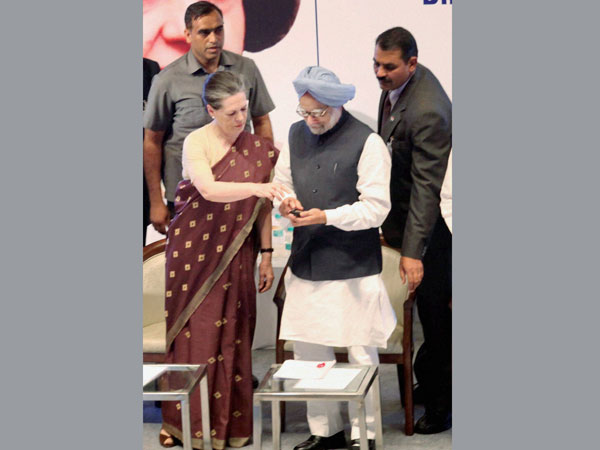 In pics: Bharatiya Mahila Bank, India's first all-women bank - Oneindia ...