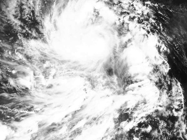 Cyclone 'Helen' to hit Andhra coast on Friday - Oneindia News