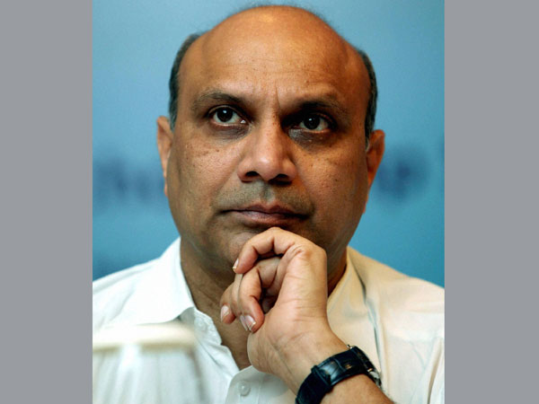 Continuing in office at PM's insistence: Pallam Raju - Oneindia News