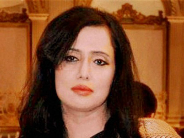 Star cast of Tharoor 'love' triangle: Who is Mehr Tarar? - Oneindia News