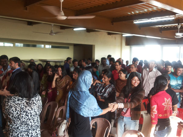 Pics: When motivational trainer Ian Faria interacted with OneIndia ...