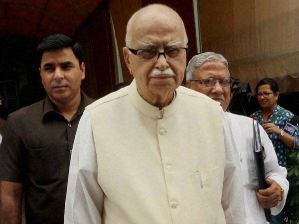 Kailash Joshi asks Advani to fight Lok Sabha polls from Bhopal ...