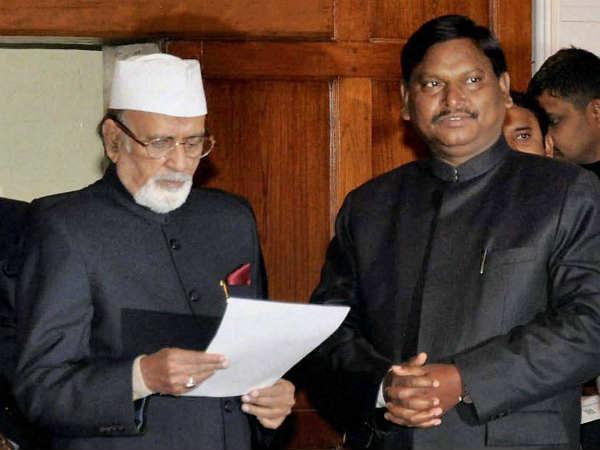 Who is your PM candidate? Munda asks regional parties - Oneindia News