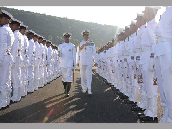 Double delight for woman Cadet Darshita Babu at INA - Oneindia News