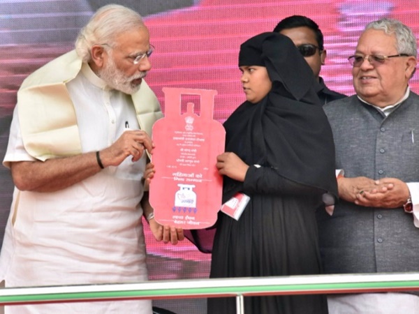 Video & Pics: How 2 Years Of Modi Government Transformed India ...