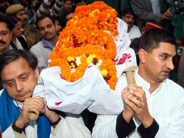 In Pics: Sunanda Pushkar death case - Oneindia News