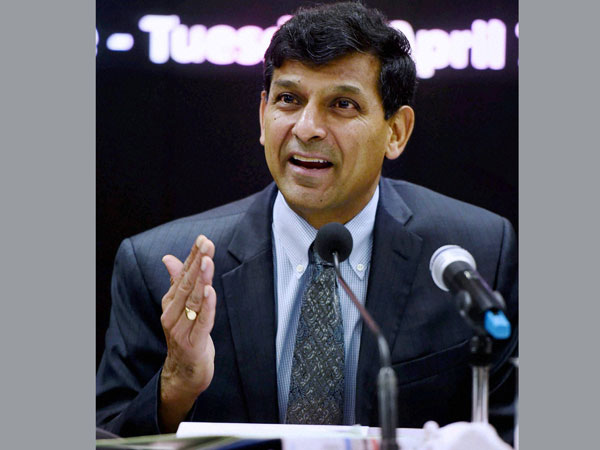 'Rajan the communicator had last laugh with market' - Oneindia News