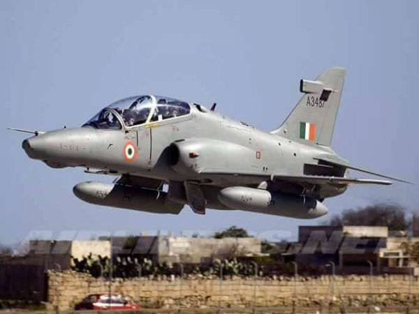 On R-Day, HAL rolls out first indigenously upgraded Hawk Mk132 ...