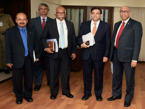 Rs 9.2 lakh crore new notes in system: Urjit Patel to MPs' panel ...