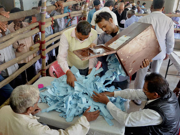 UP elections 2017: All you need to know about Uttar Pradesh - Oneindia News