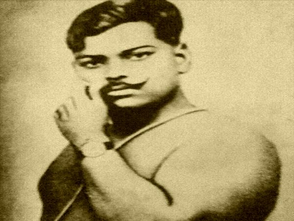 The revolutionary the British feared: Chandrashekhar Azad - Oneindia News