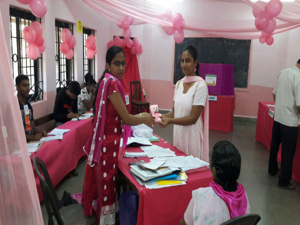Goa polls: ‘Pink’ polling booths, teddy bears woo women, first-time ...