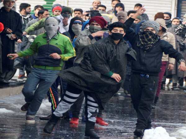 Stone pelting: The religious Islamic connect explained - Oneindia News
