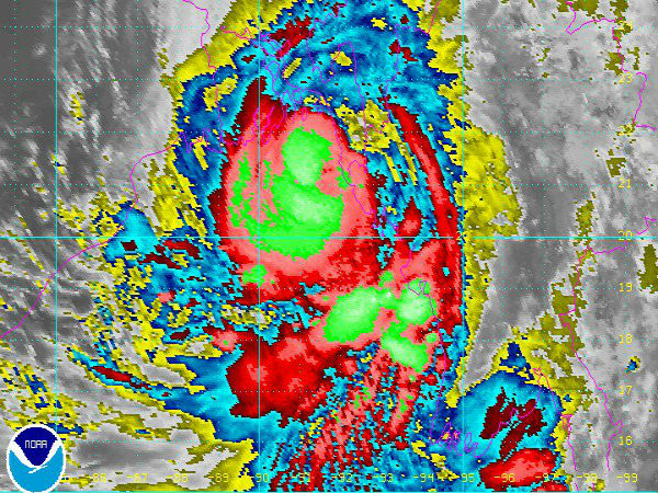 Cyclone Mora hits Bangladesh coast, threatens to flood India, Myanmar ...