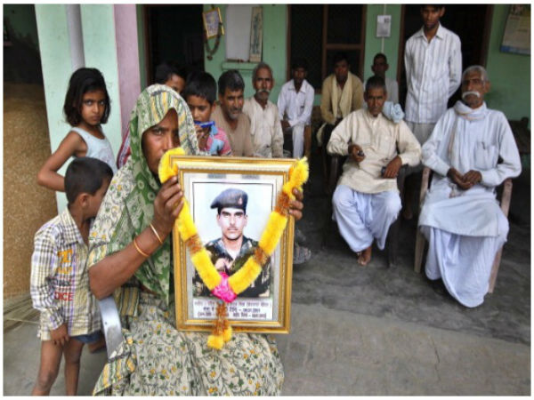 Hemraj’s mother reminds Sushma Swaraj of her ‘bring 10 heads from Pak ...