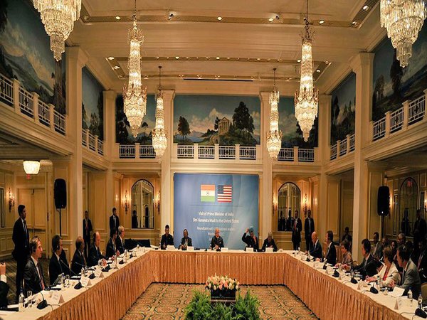 India's growth is win-win situation for both countries: Modi at Round ...