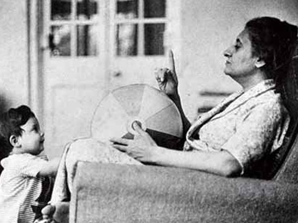 B’luru posters of ‘baby’ Rahul in Indira’s lap once again prove ...