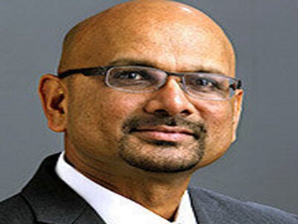 Indian-origin journalist fired as LA Times editor - Oneindia News