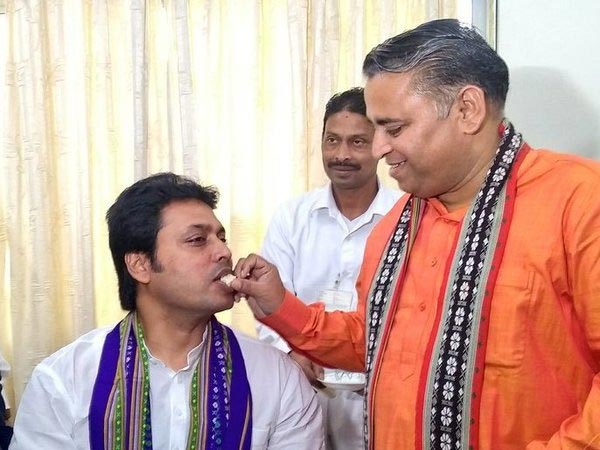 Why Sunil Deodhar asked Tripura CM to get septic tanks of all minister ...