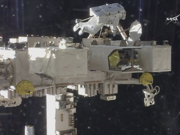 NASA is developing Heat Melt Compactor to manage trash in space ...
