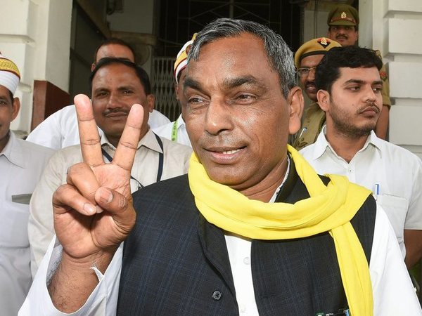 Rajbhar distances himself from Shivpal Yadav's party - Oneindia News