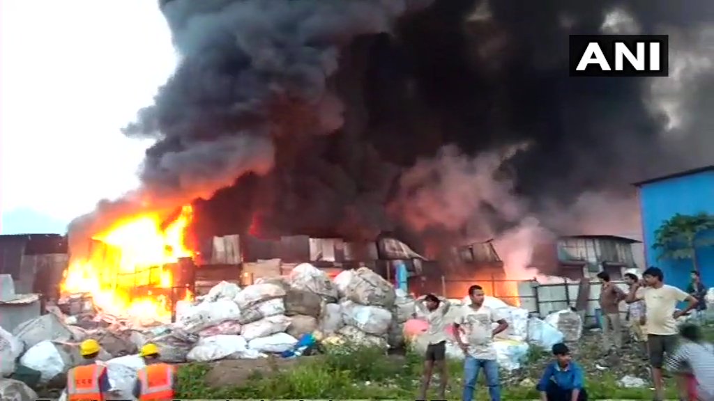 Thane: Fire breaks out in godown at Khan compound in Mumbra's Shil Phat ...